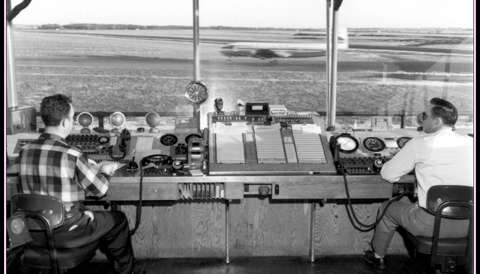 Ausbildung für die Funksprechzeugnisse AZF, BZF 1, BZF 2 – Flight ...